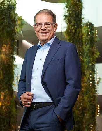 Board of Directors Tom Knutzen | Givaudan